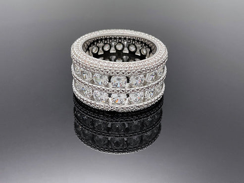 Colosseum Ring – WOOING by Connie Woo