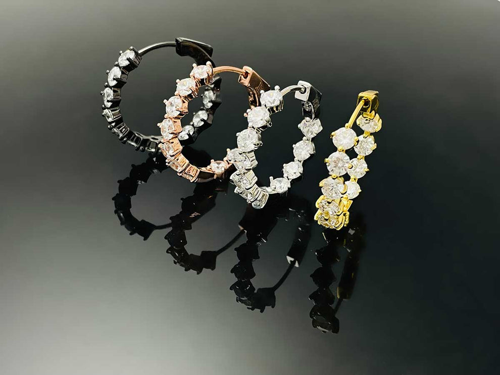 Compass Hoop Earring 4mm – WOOING by Connie Woo
